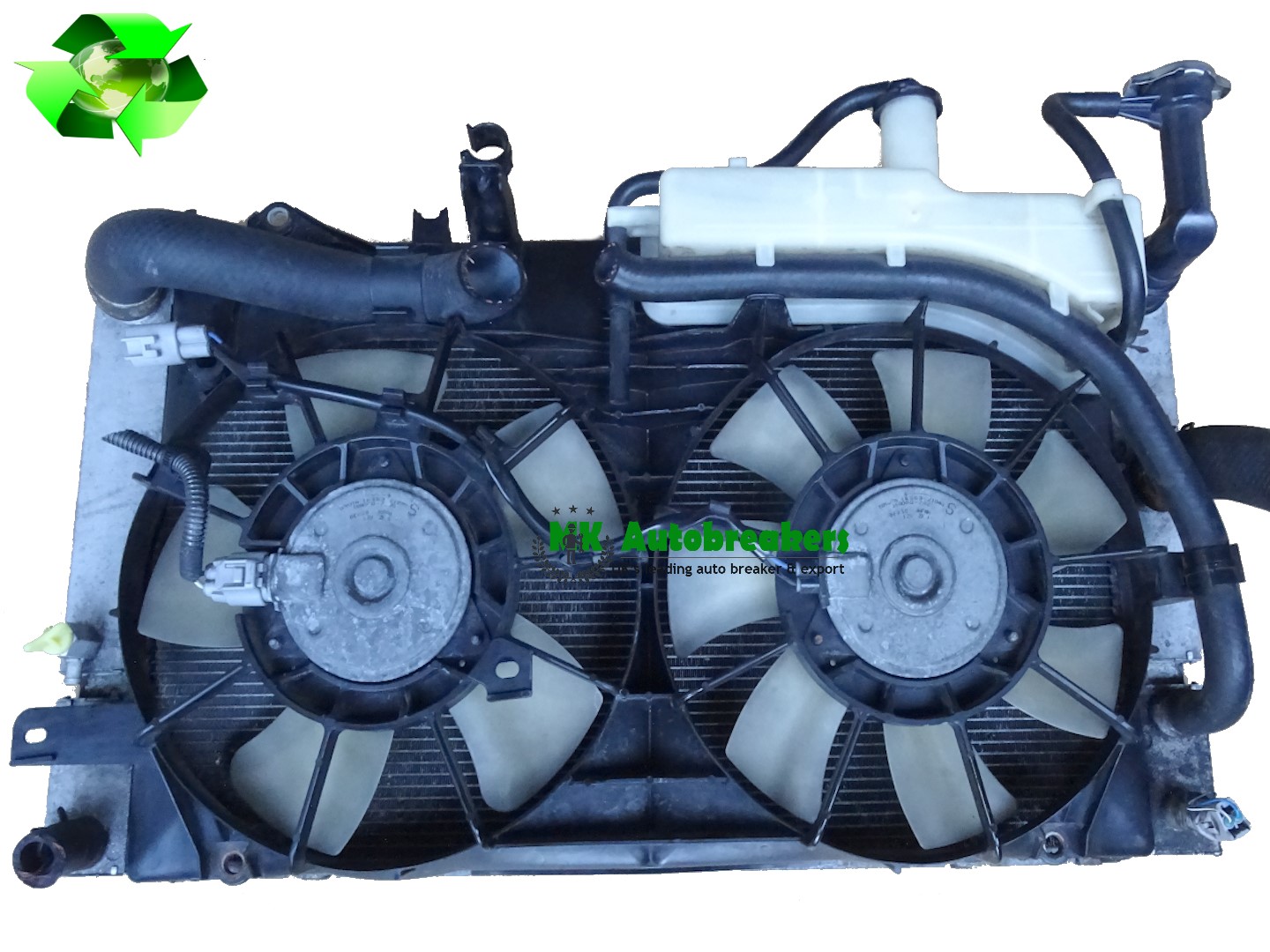 Toyota Prius From 2005-2009 Complete Radiator Pack | MK Autobreakers Ltd