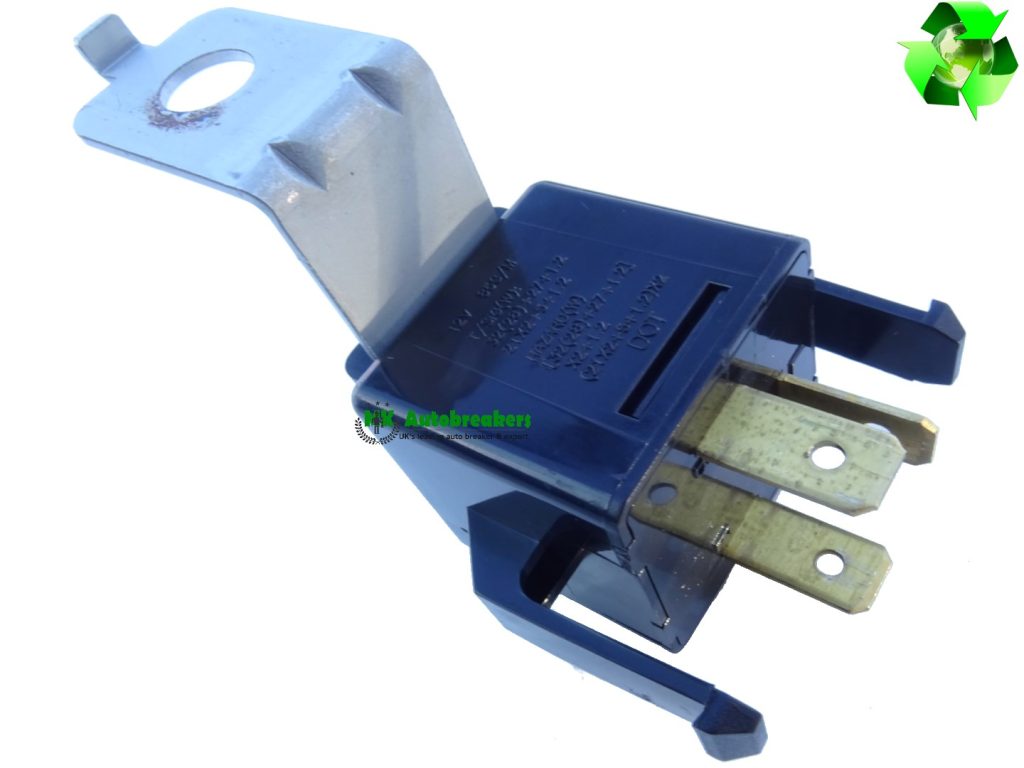 Hyundai i20 Signal Flasher Relay 95550-1J000 Genuine 2011