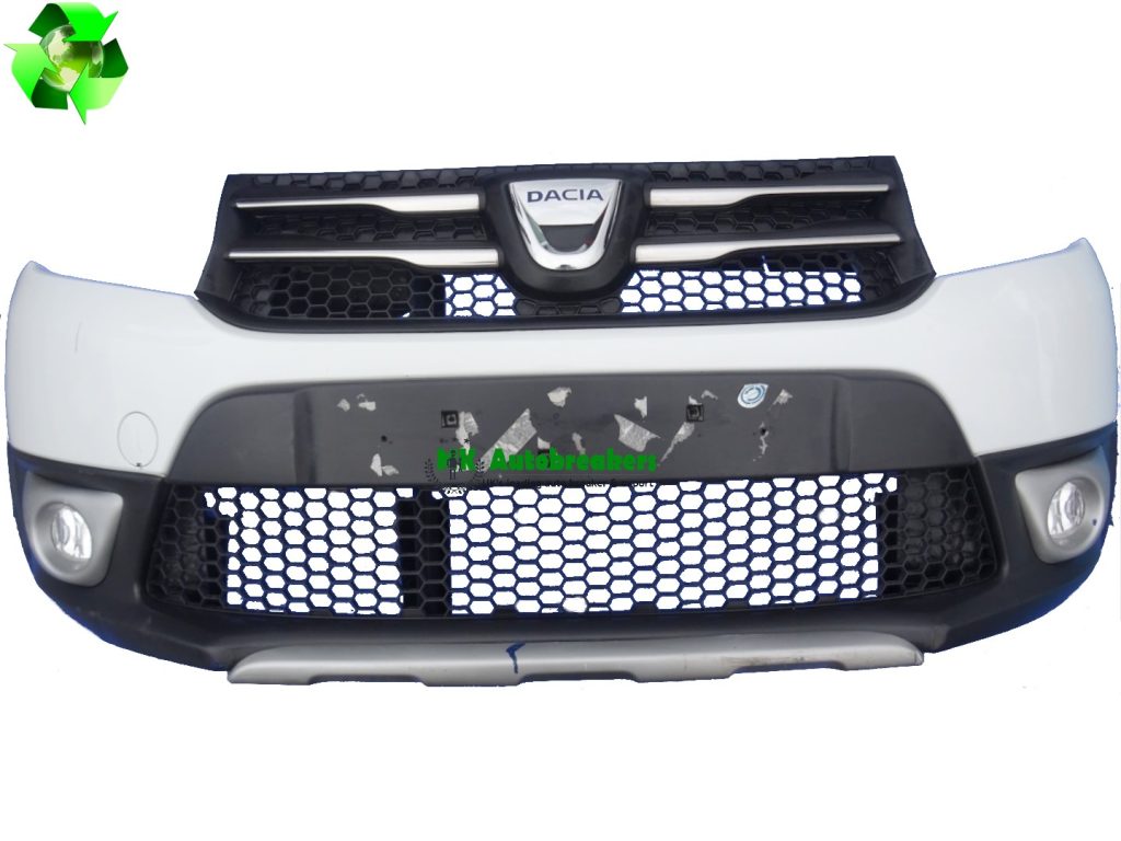Dacia Sandero Front Bumper 620229382R | MK Autobreakers Ltd