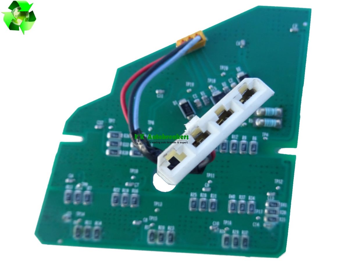 Nissan Qashqai Rear Light LED Module Left 26559BR00A Genuine