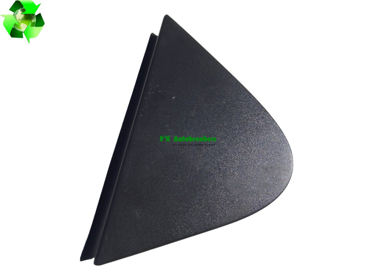 Nissan Juke Wing Trim Front Right 781261KA0A Genuine 2016?