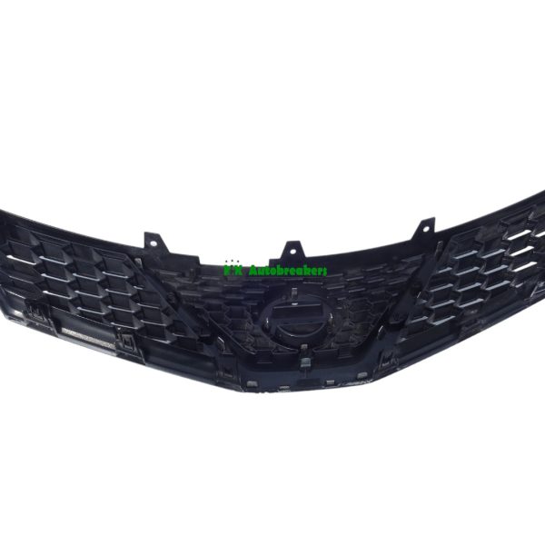 Nissan Pulsar Front Bumper Grille 623103ZL0A Genuine 2016 👍