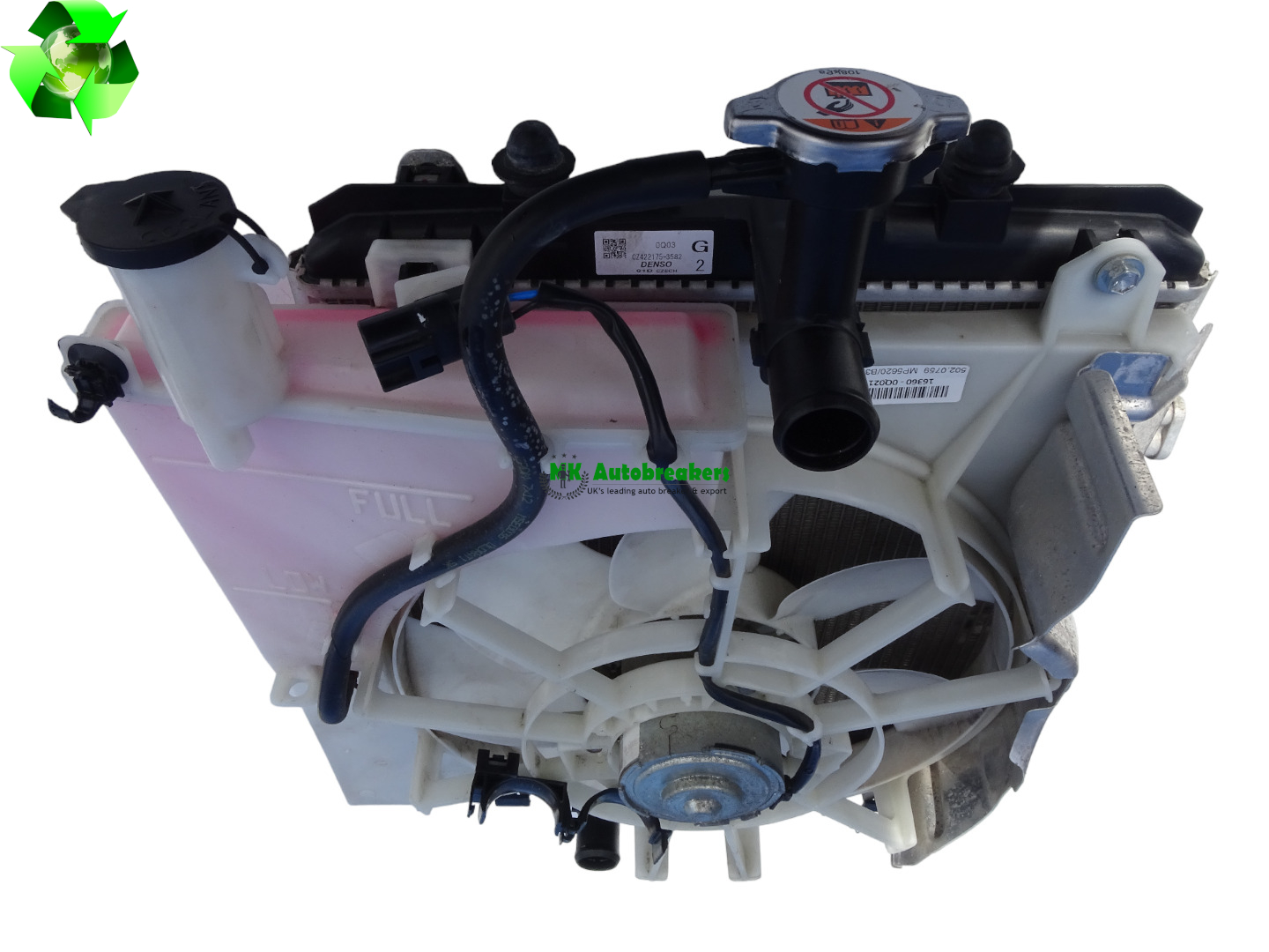 Toyota Aygo 1.0 Radiator Pack 164000Q030 Genuine 2019 👍