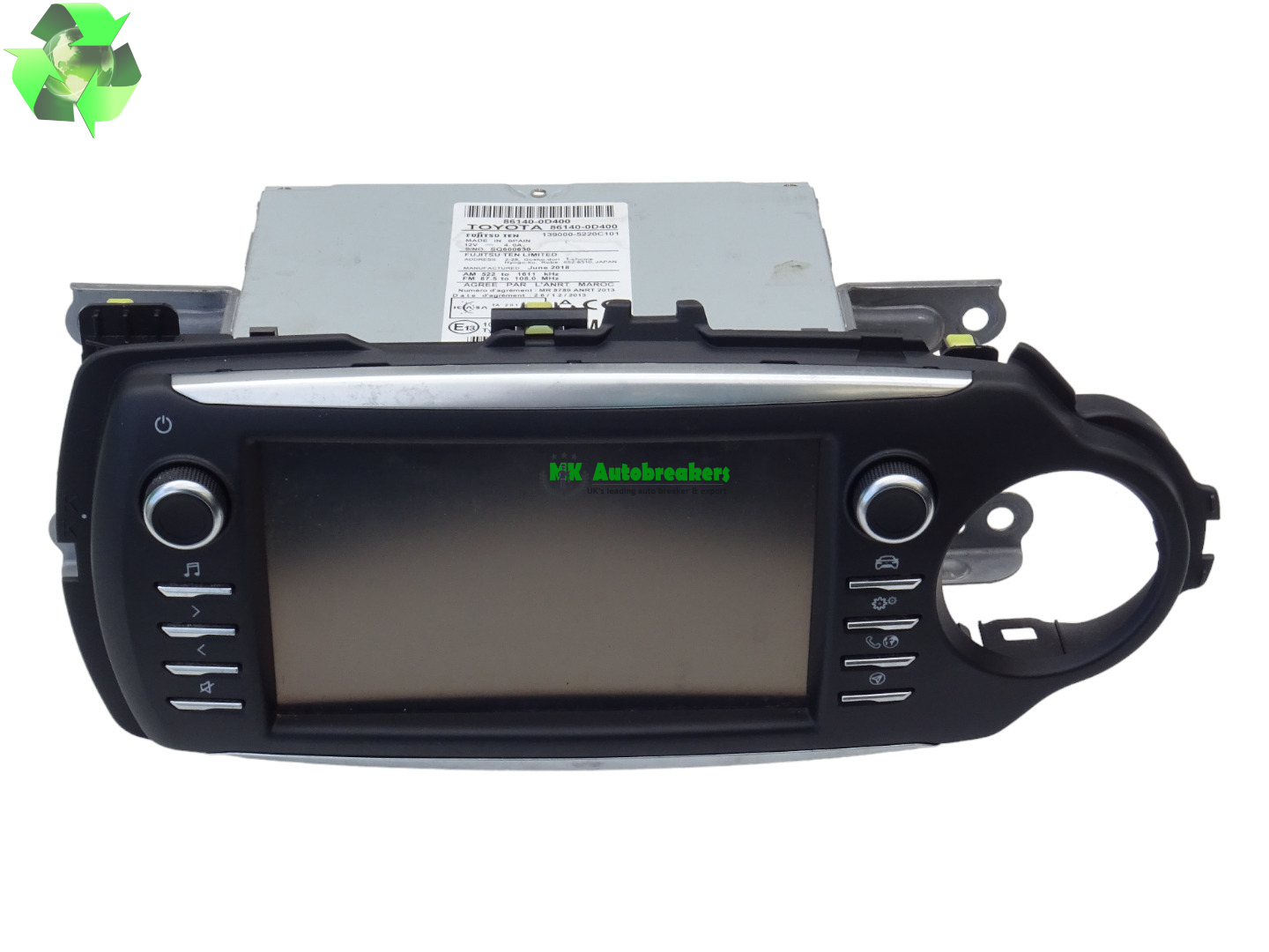 Toyota Yaris Multimedia SAT NAV Head Unit 861400D400 2014