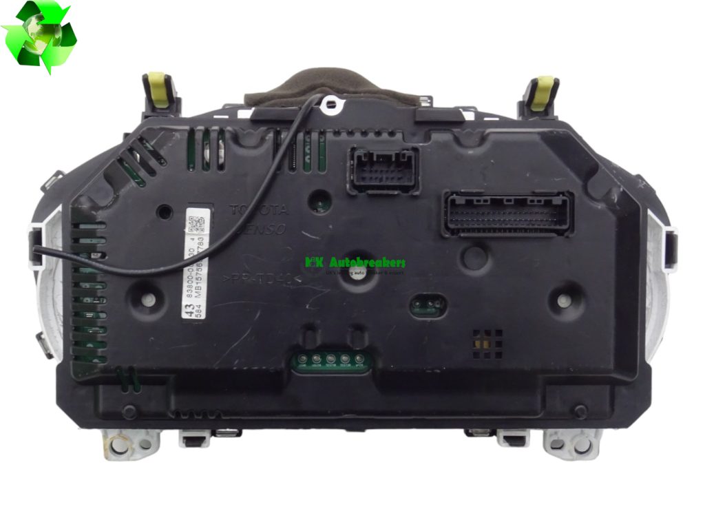 Toyota Yaris Speedometer Instrument Cluster 838000U430 2016