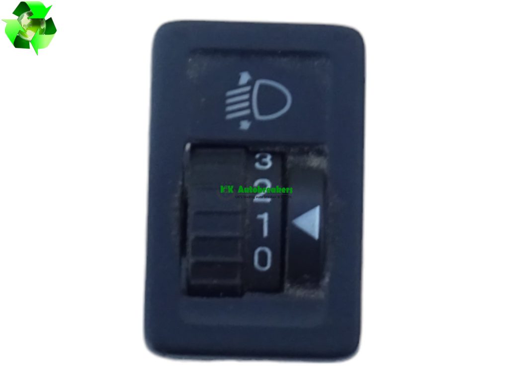 Suzuki Alto Headlight Leveling Switch 35180M68K10 Genuine 12