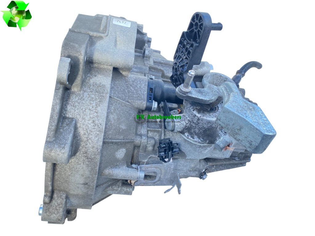 VW Polo Gearbox Manual 0CF300044C QAB QAC Genuine 2017 👍