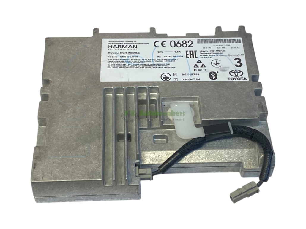 Toyota Verso Audio Amplifier Control Module 86840-0F030