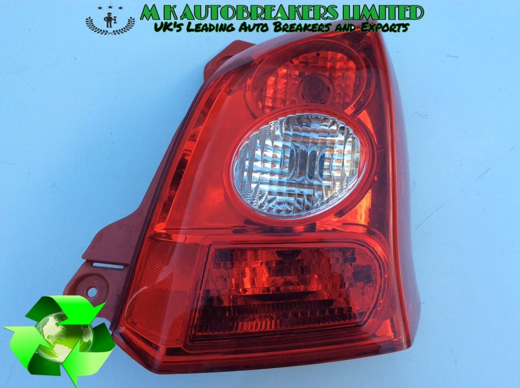 Nissan Qashqai Rear Light LED Module Left 26559BR00A Genuine